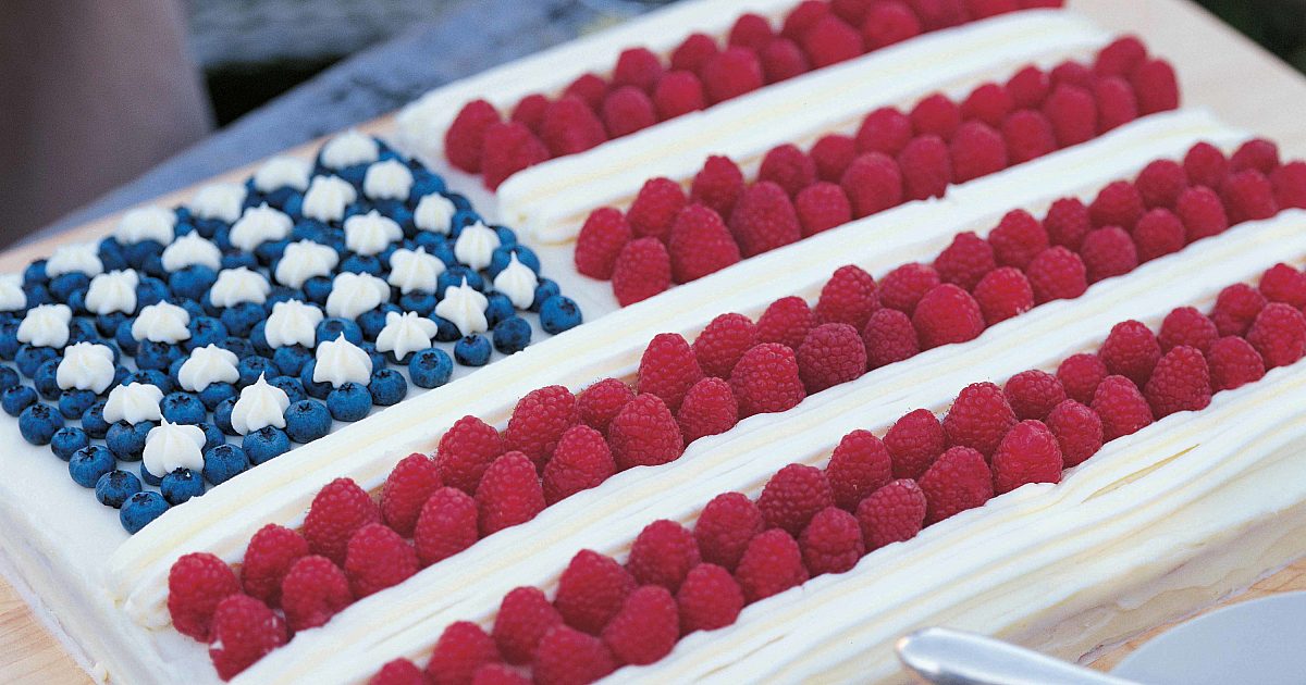 Barefoot Contessa | Flag Cake!